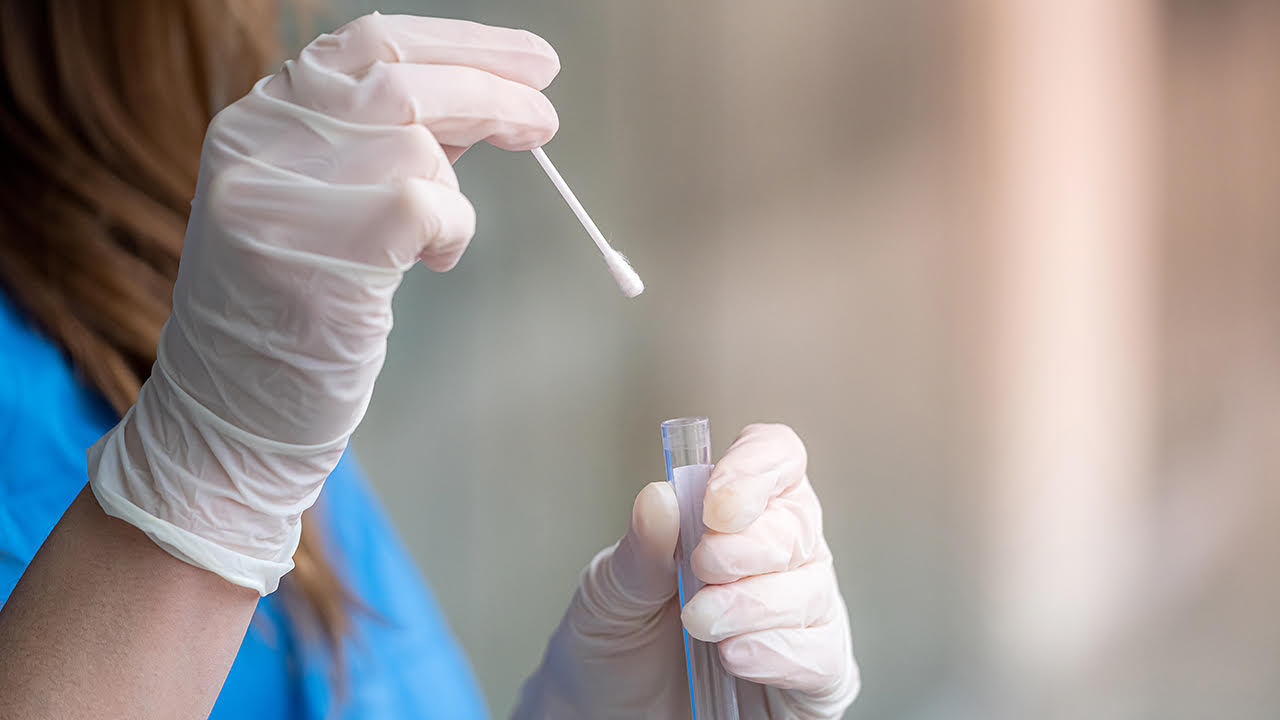 CVS in Iowa City offers drive-through COVID testing