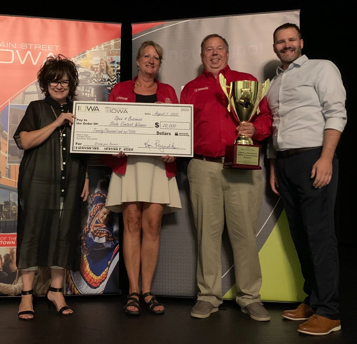 Five businesses awarded at Open 4 Business Pitch Contest