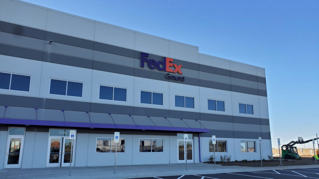 FedEx ready to open $108 million package sorting facility in Cedar Rapids