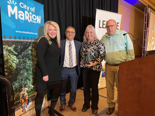 Ackerman graduates from Institute for Organization Management