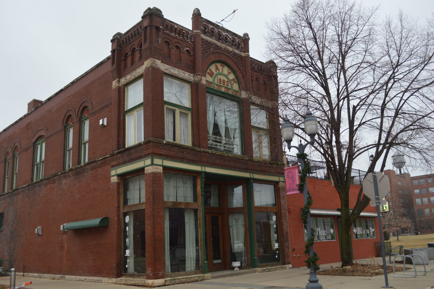 Historic New Bohemia building hits the market in Cedar Rapids