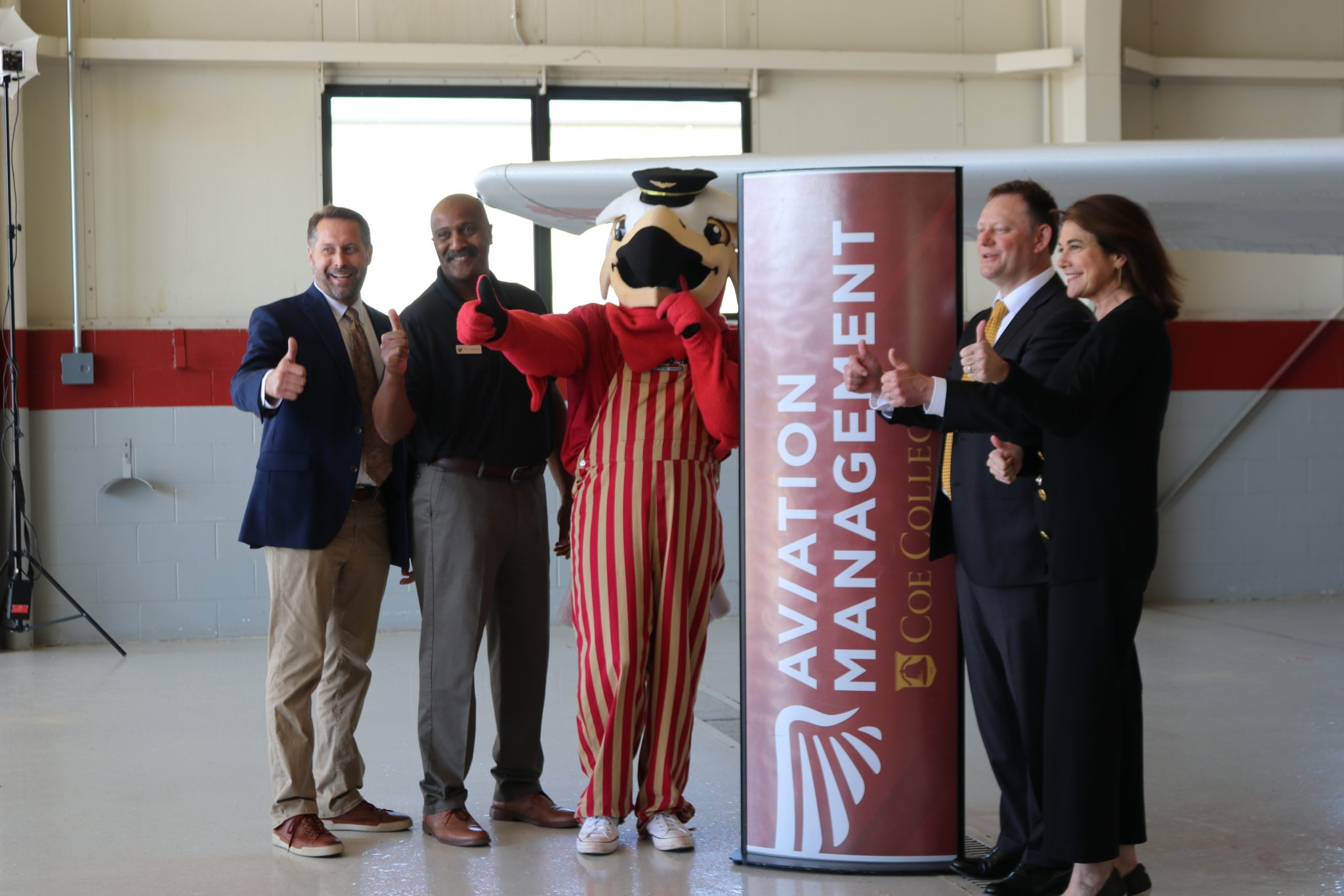 Coe College partners with Revv Aviation, CID to launch flight school