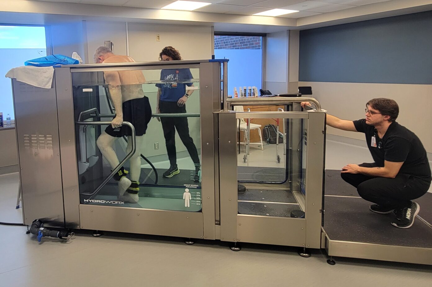 St. Luke's hospital installs HydroWorx aquatic therapy equipment