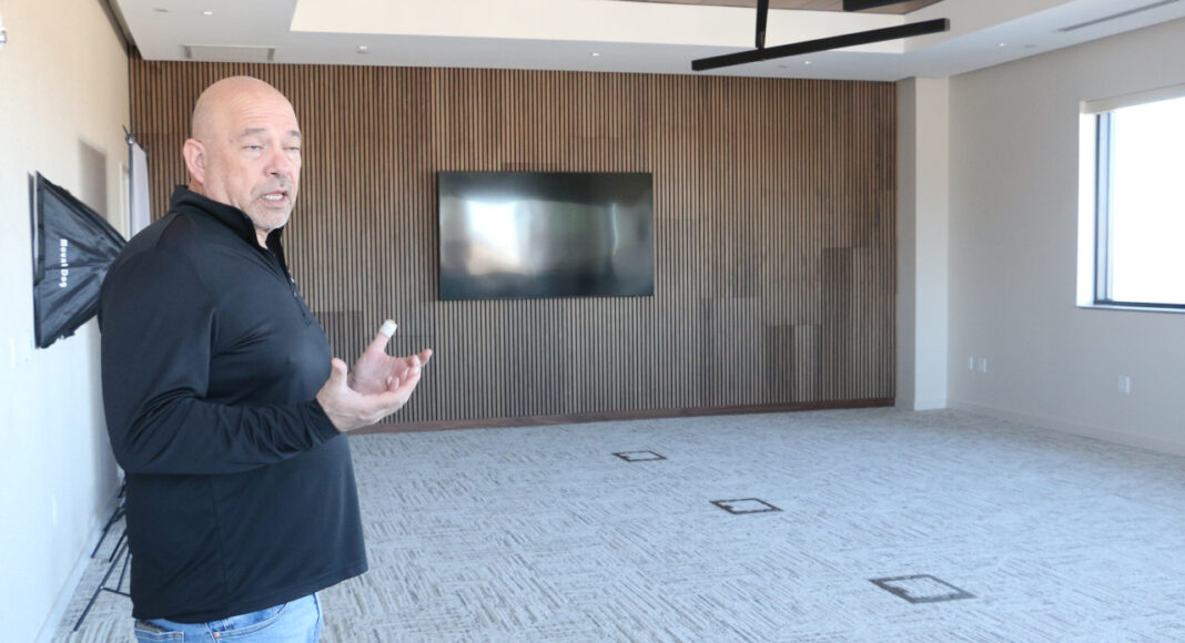 VIDEOS, GALLERY: Steindler Orthopedic opens new facility as clinic ...