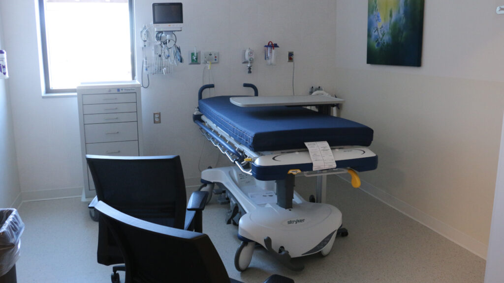 VIDEOS, GALLERY: Steindler Orthopedic opens new facility as clinic ...