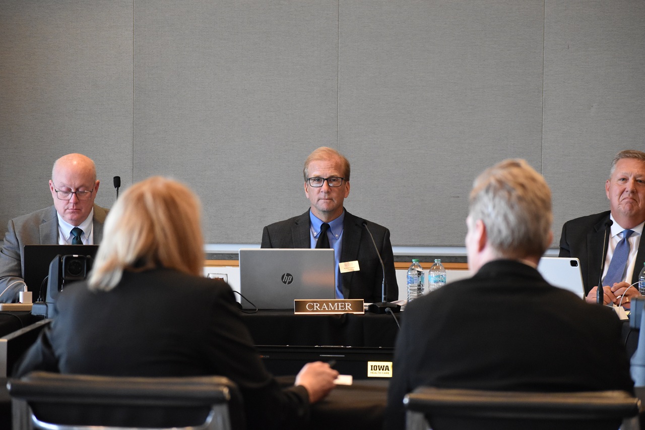 ‘That’s not the way a board should work’: initial tuition hike proposal ...